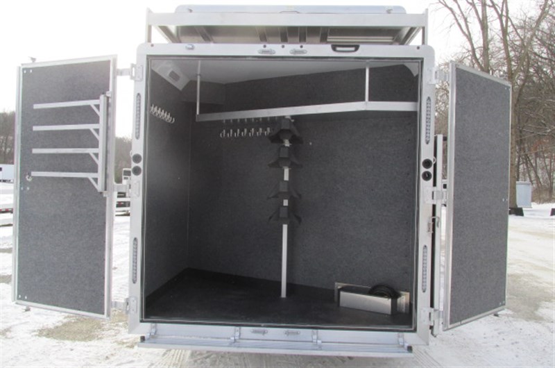 2026 Merhow - 8414rws - side load, full back tack
