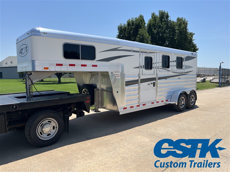 4 Star Trailers for Sale