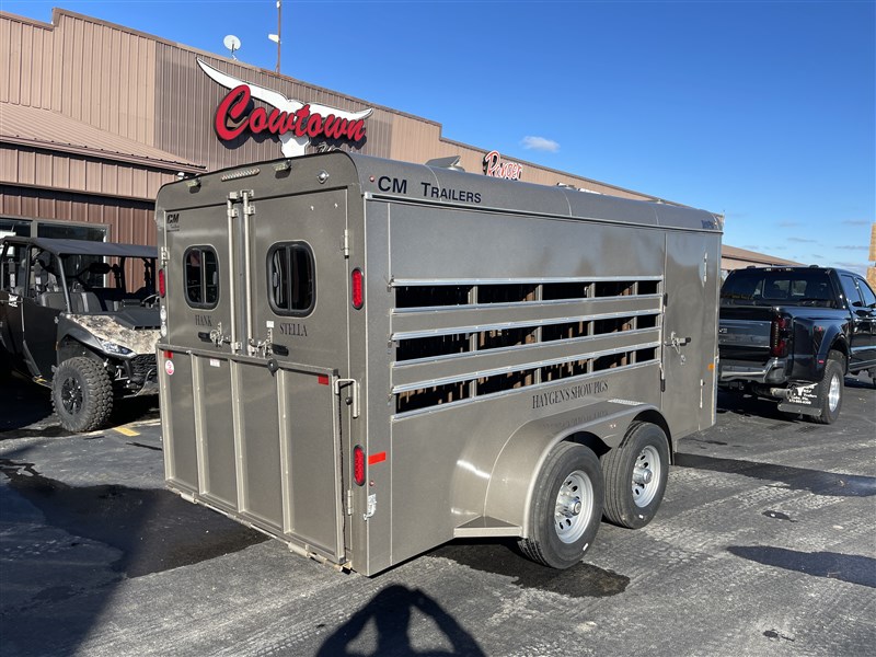 2019 CM Six Pen BP Trailer for Sheep, Pigs, Goats, & More