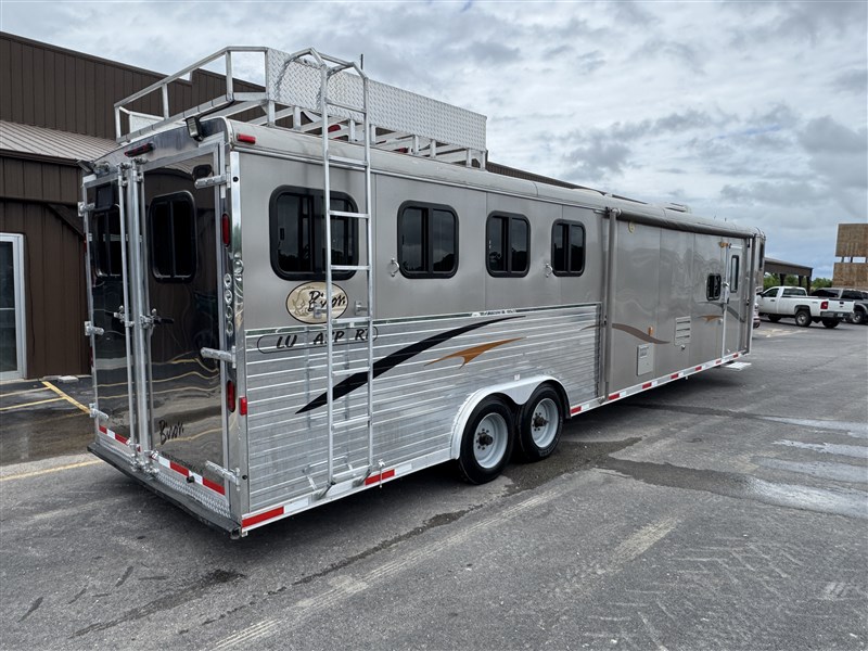 2008 Bison 8416 Bunk Bed Four Horse Trailer