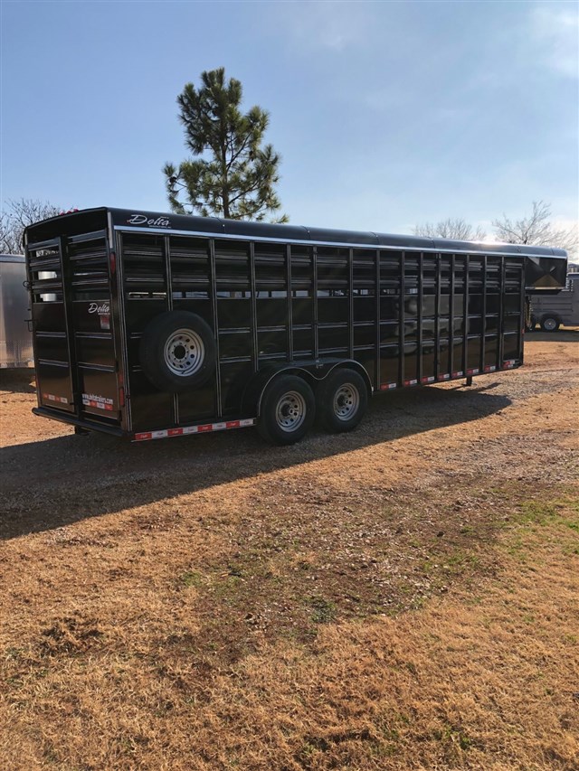 2019 Delta 24'X6'8" 600 Heavy Duty Livestock Trailer (BLACK)