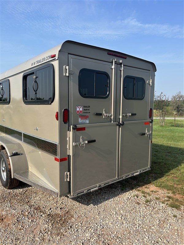 2023 WW ALL AROUND SHOW PIG TRAILER(6 PENS)