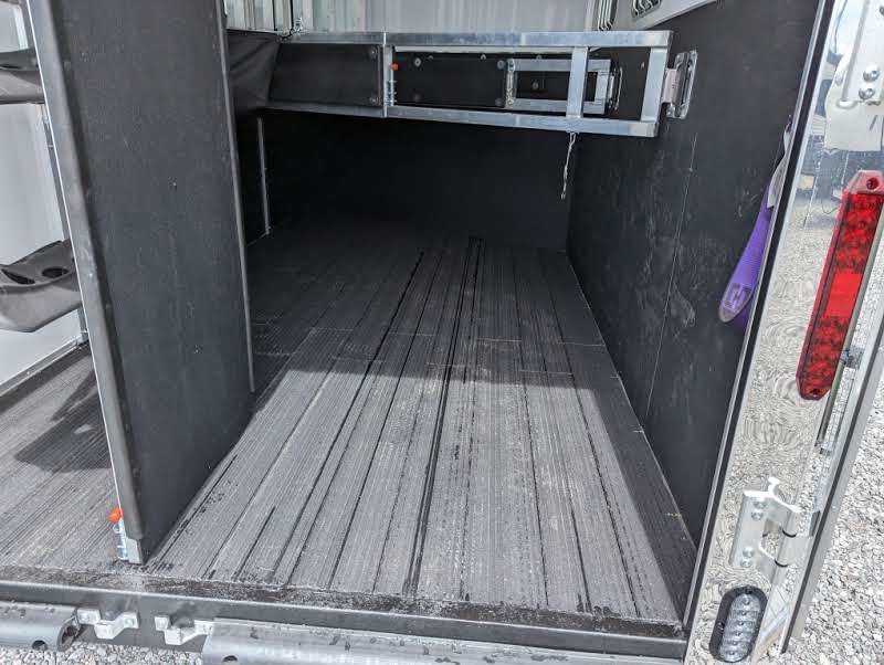 2023 Homesteader 316SB