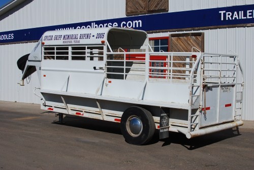 2005 Reyes Trailers 2005 Reyes 5x16 GN Half Top