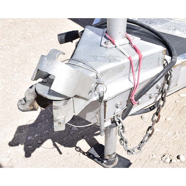 2011 Bloomer 2011 Bloomer Evolution 4 Horse Bumper Pull Trailer