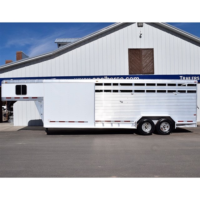2006 Featherlite Featherlite 24' Stock Combo