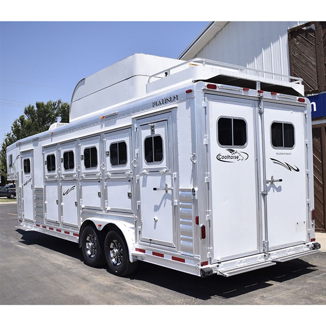 2019 Platinum 5 Horse Reverse Load Gooseneck Horse Trailer
