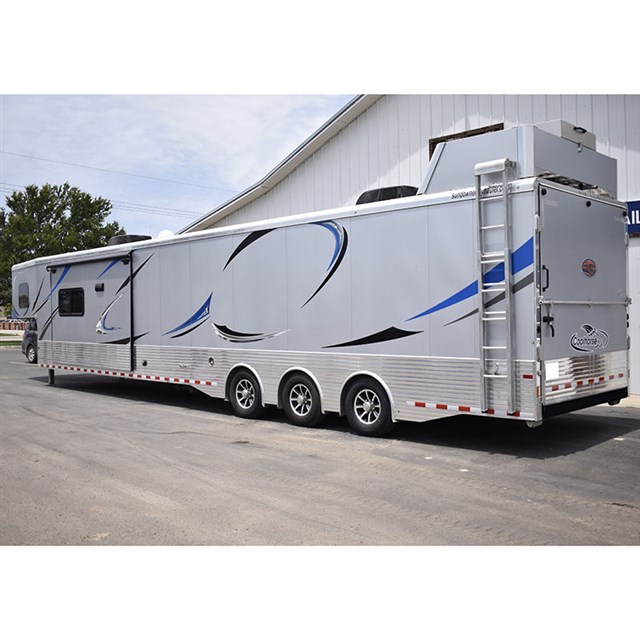 2018 Sundowner 48' Toy Hauler with Slide Out and Living Quarter