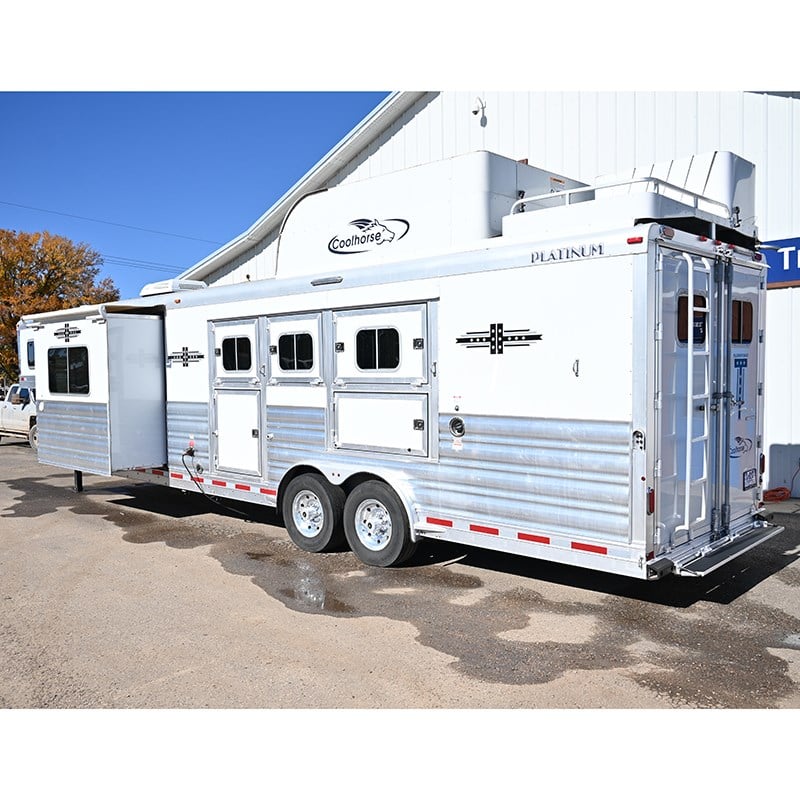 2021 Platinum 3 Horse Trailer with 14' LQ, Side Load