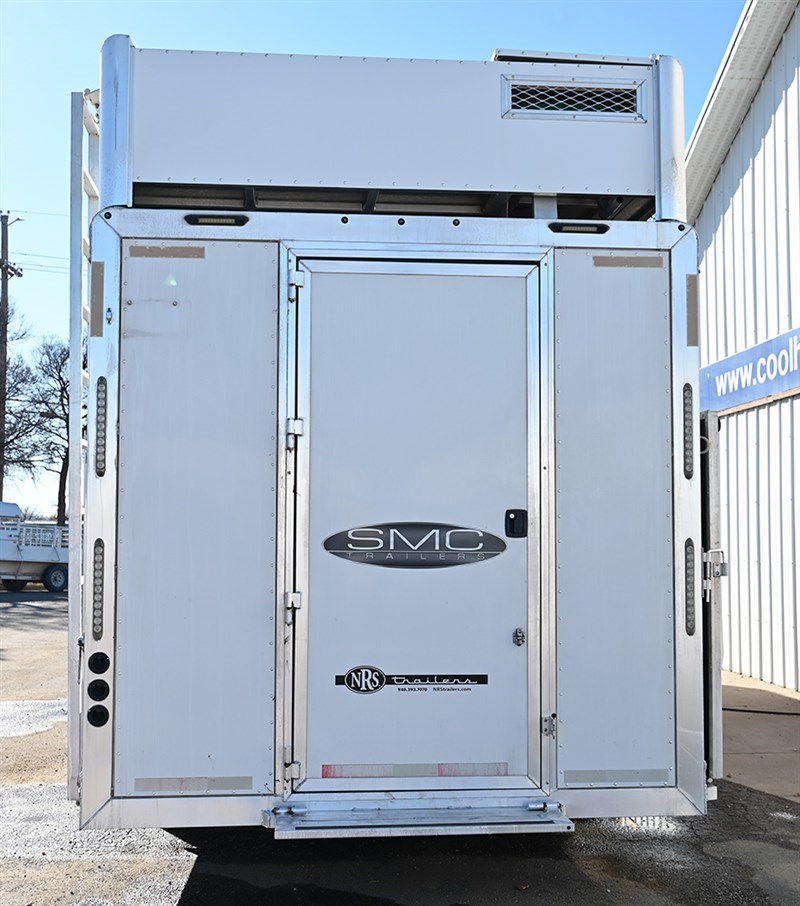 2019 SMC 4 horse 13' LQ Horse Trailer Model SL8413SSR