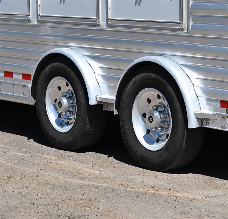2020 4 Star 2020 4 Star Trailer 15' Living Quarter Slide Out