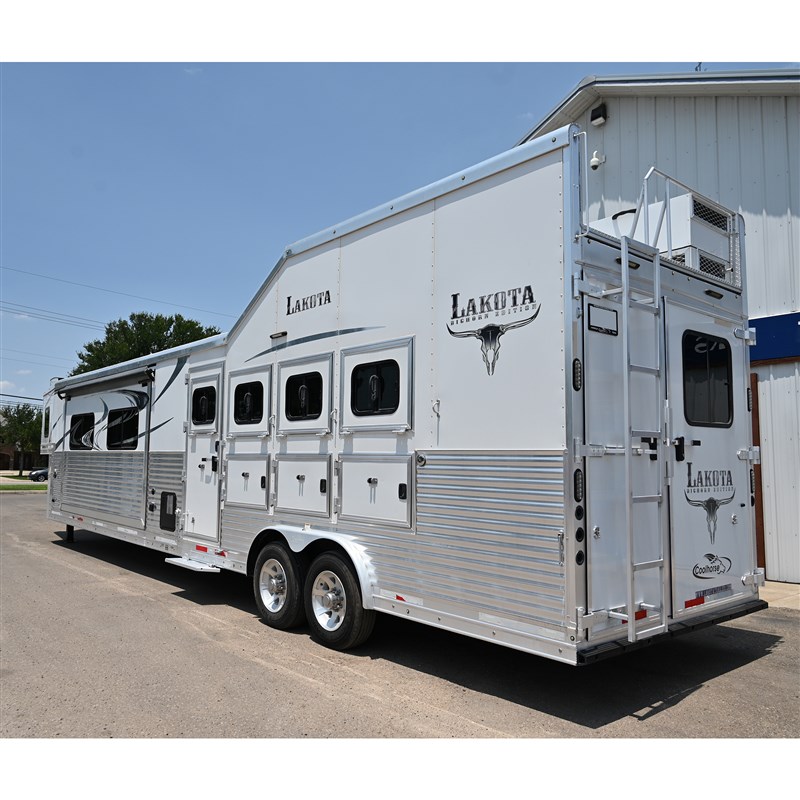 2019 Lakota 2019 Lakota BigHorn 4 Horse 16' LQ, Model BH8416