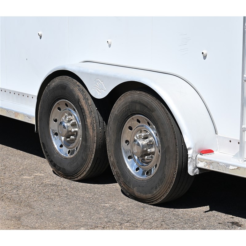 2001 Sooner 2001 Sooner 7 Horse Trainer's Trailer