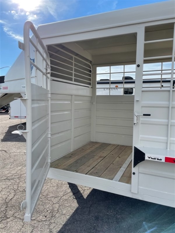 2023 Swift Built 16' Stock