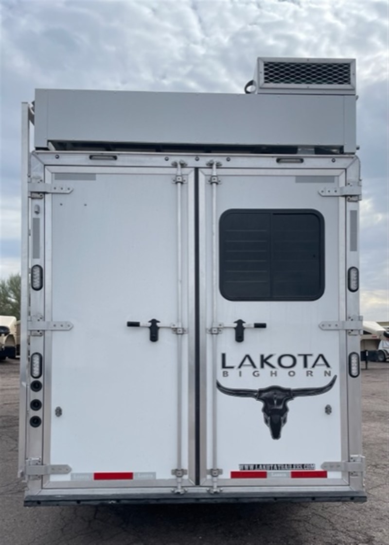 2023 Lakota 3h BigHorn 18' sw