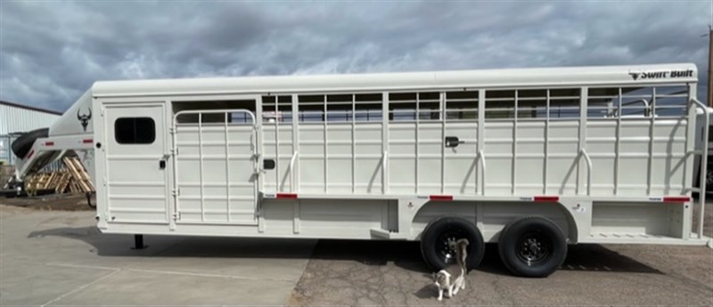 2024 Swift Built 26' double tack doors