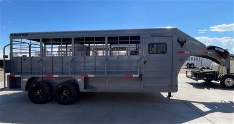 2024 Swift Built 20' Stock combo w/ double tack doors