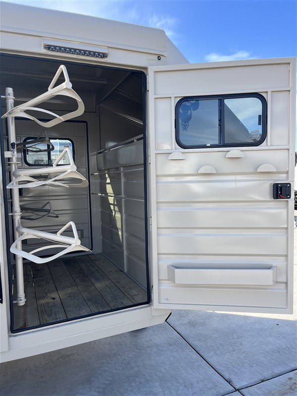 2024 Swift Built 24' S/C 2TD 8k Axels/14 Ply Tires