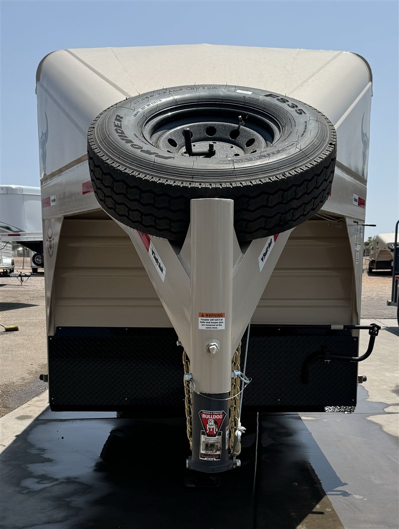 2025 Swift Built 32' S/C w/ tack doors on each side