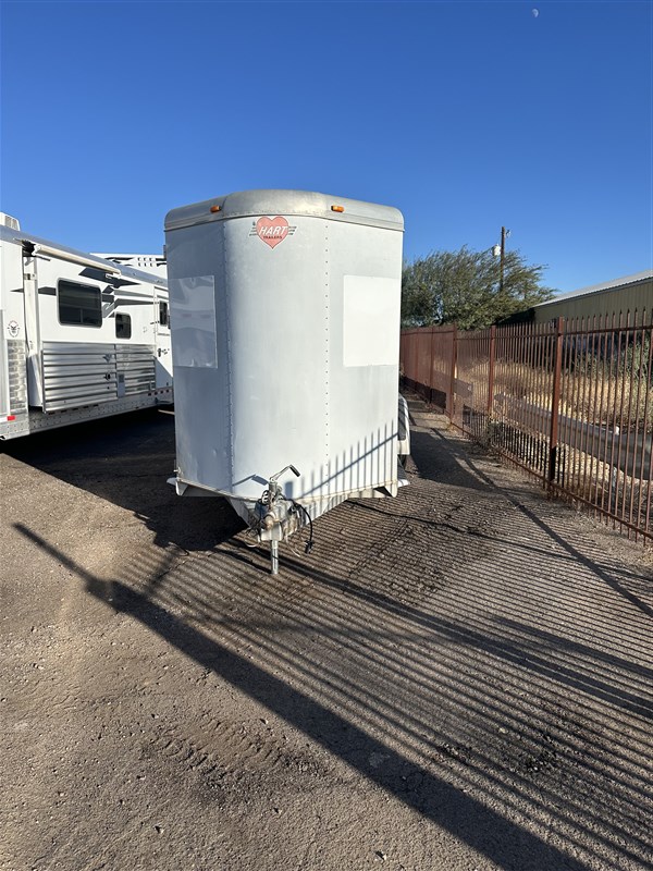 2001 Hart 2 Horse Straight Load