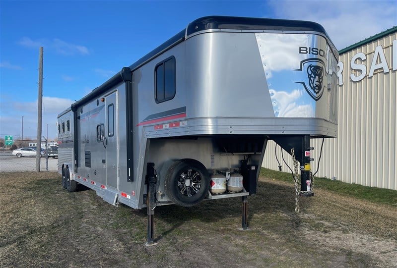 2022 Bison 8313B.S Silverado w/ 13'SW LQ & 6' Slide