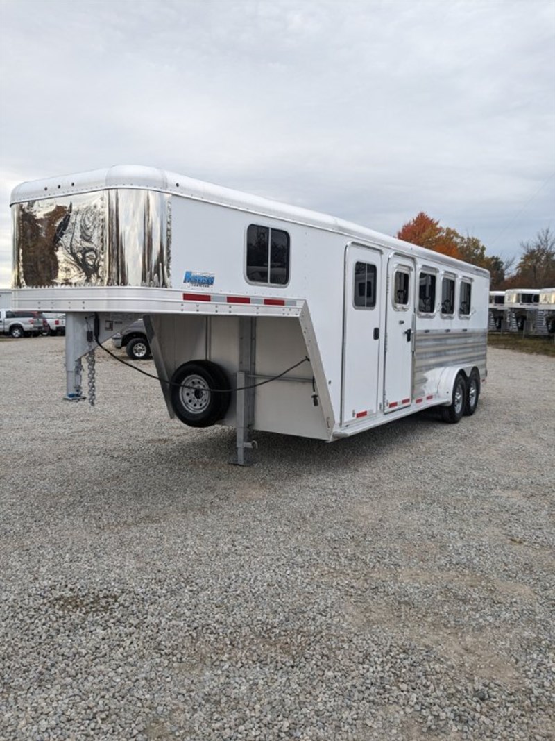 2015 Featherlite 8541