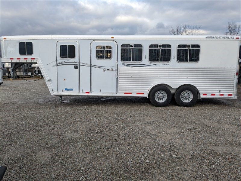 2002 Featherlite 8541