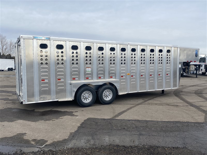 2023 Merritt 24' Stock Cattle Barron