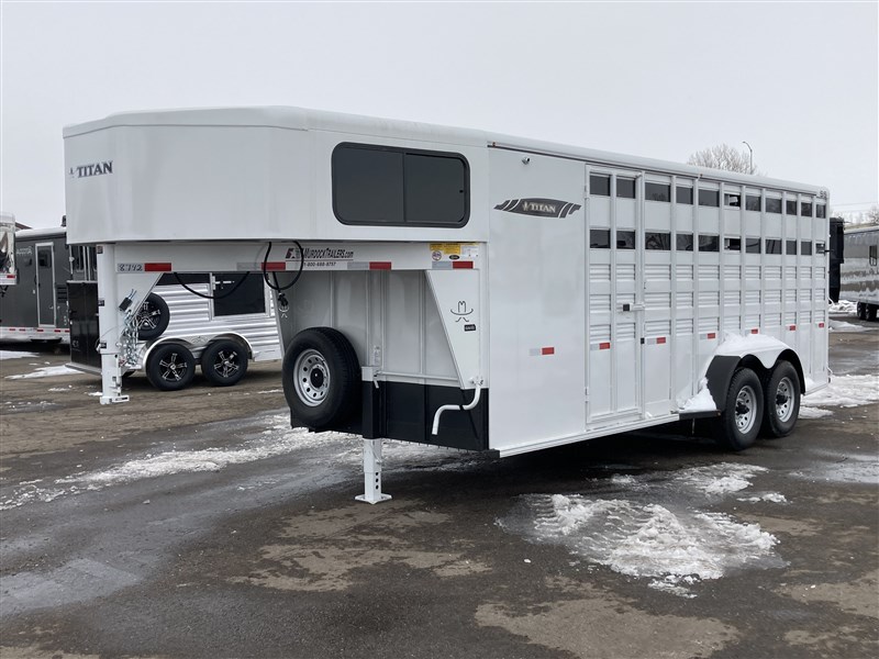 2022 Titan 20' stock combo