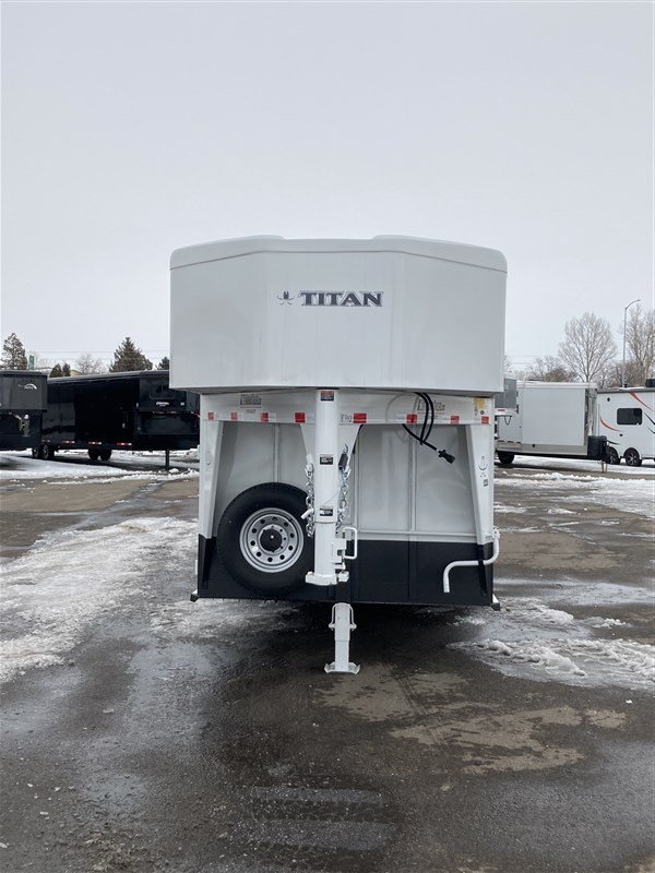 2022 Titan 20' stock combo
