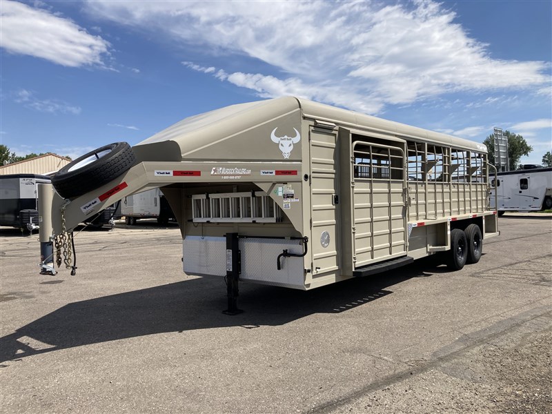 Flyer - 2022 Swift Built 24' Stock Trailer w/2' Tack USED - $19,995