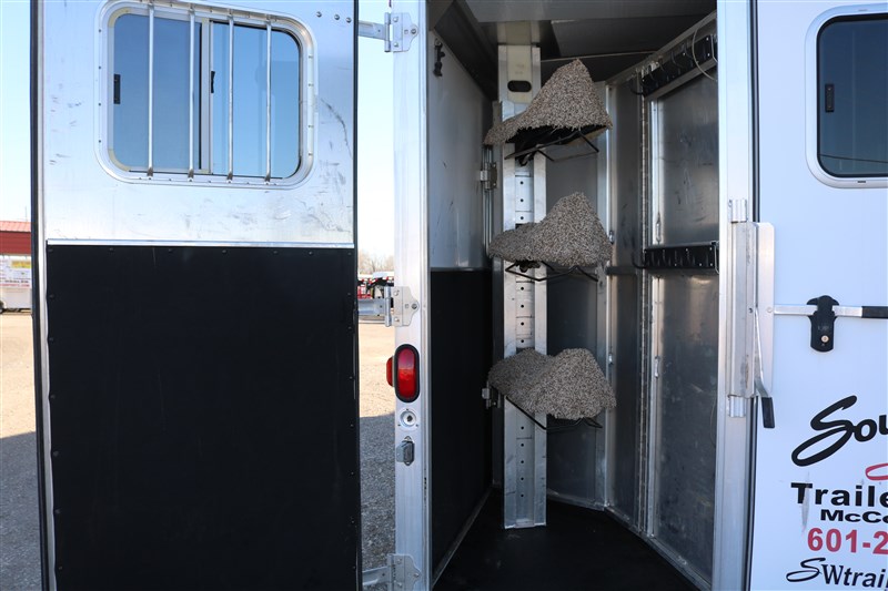 2006 Featherlite 8546