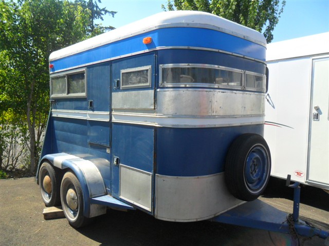 1976 Circle J 2 Horse