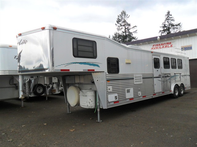 2004 Silverlite Roper IV 4 Horse 10' LQ