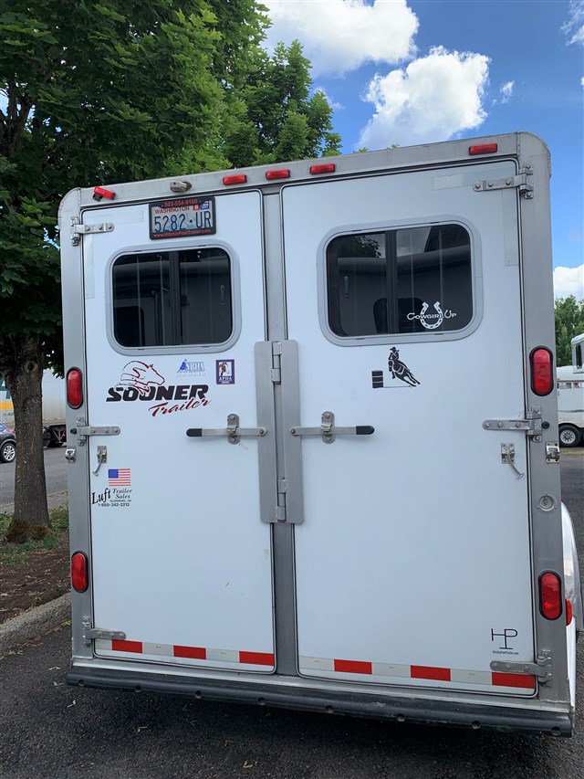 2001 Sooner Revolution 2 Horse Gooseneck SALE PENDING