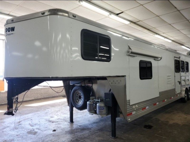 2021 Shadow Pro Series 14'6 Living Quarter