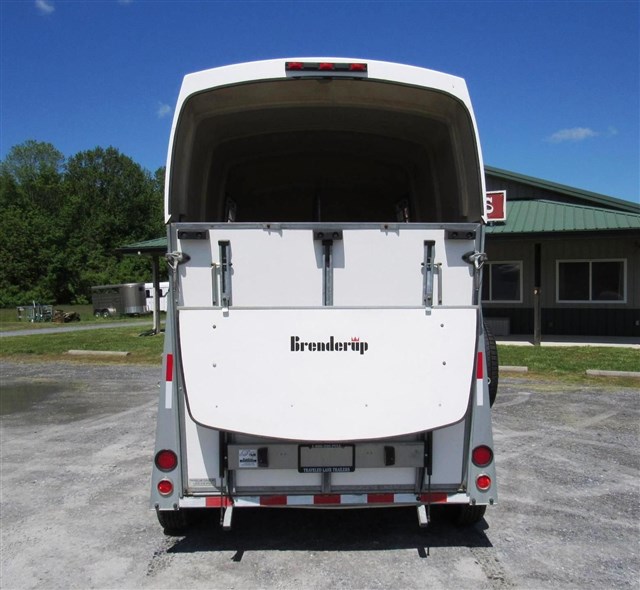 2007 Brenderup Baron TC with InstaTack DR & Poly Floor