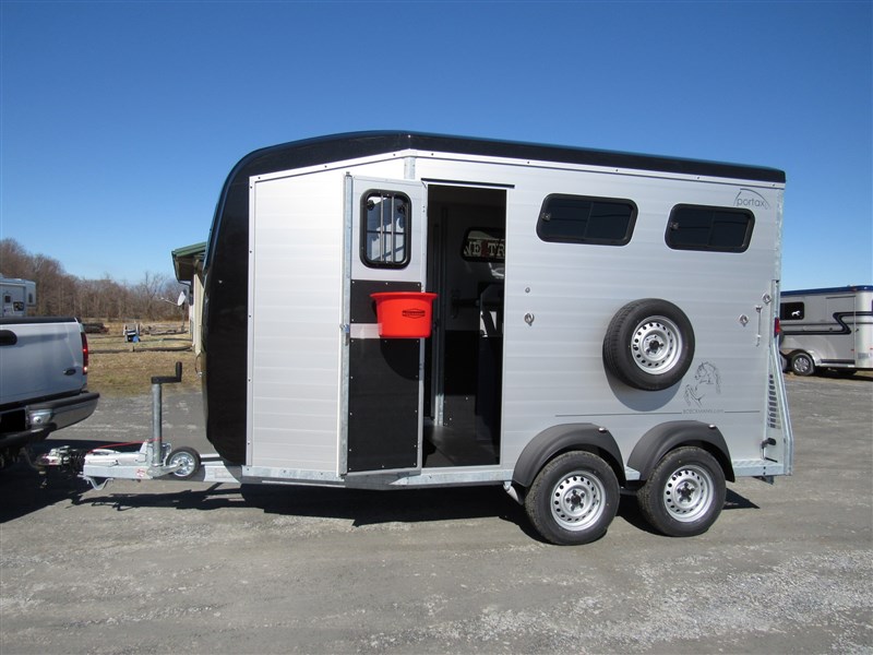 2024 Bockmann Portax L SR - Walk-in Tack Room & No Truck Reqd!