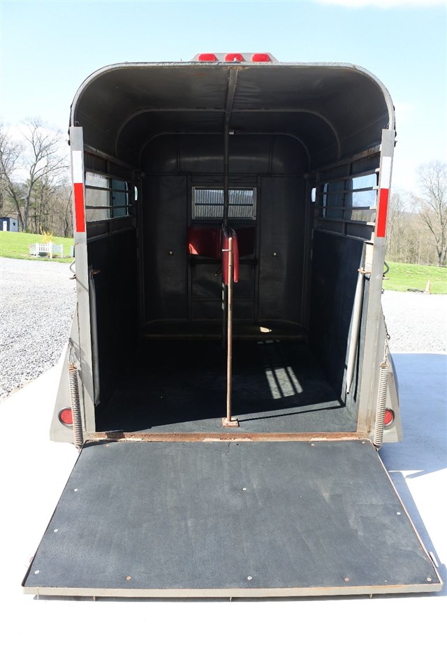 1991 Shoop 2 horse straight load BP