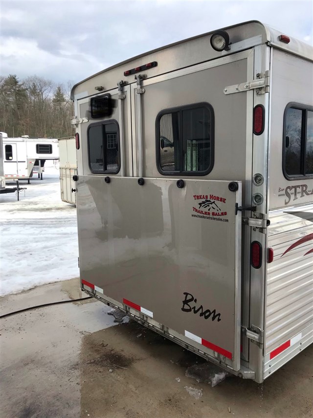 2012 Bison Stratus 8316MMRK Rear Kitchen