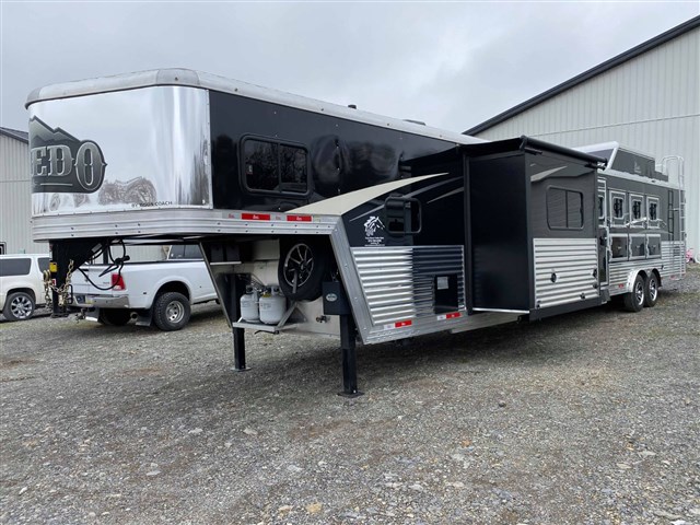 2020 Bison 8417LDBHRSL