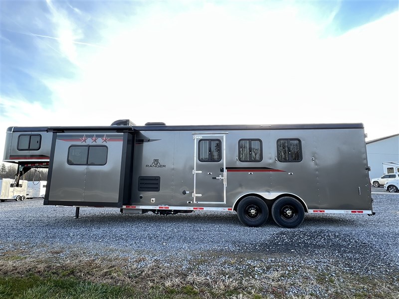 2022 Bison 7311 Ranger slide out