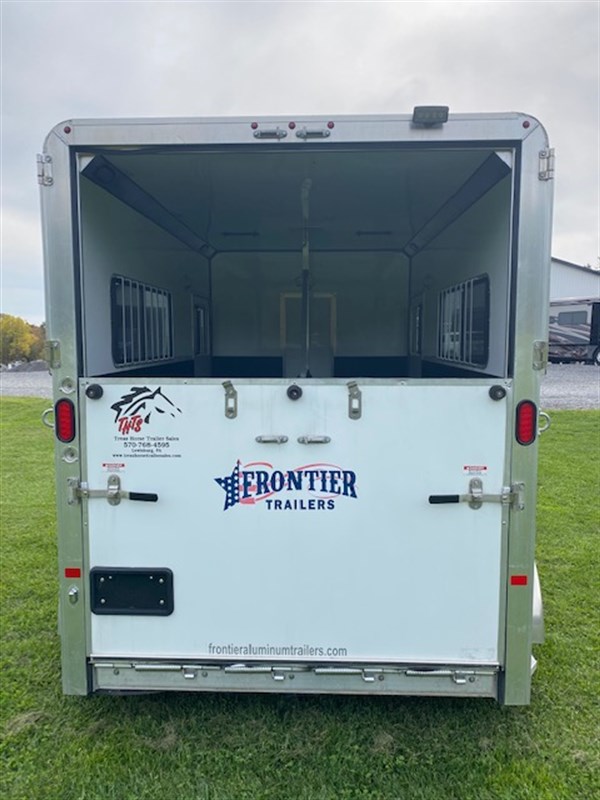 2018 Frontier 2 horse staright load Ambassador