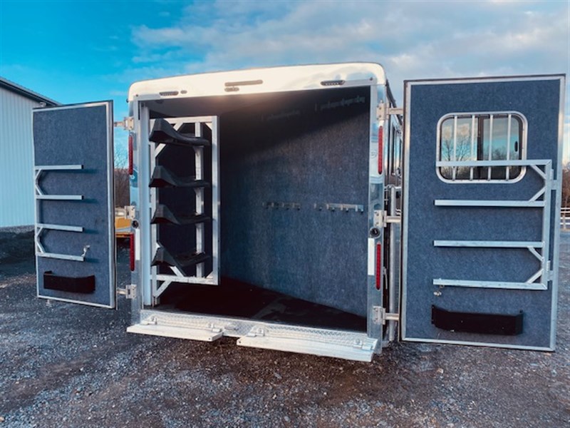 2017 Bison Ranger 8414RSL