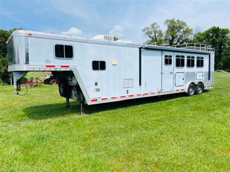 2001 Featherlite 14' LQ