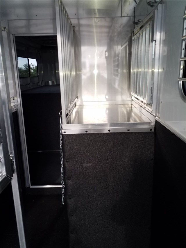 2019 Adam GS152 Pro-Classic w/Mangers