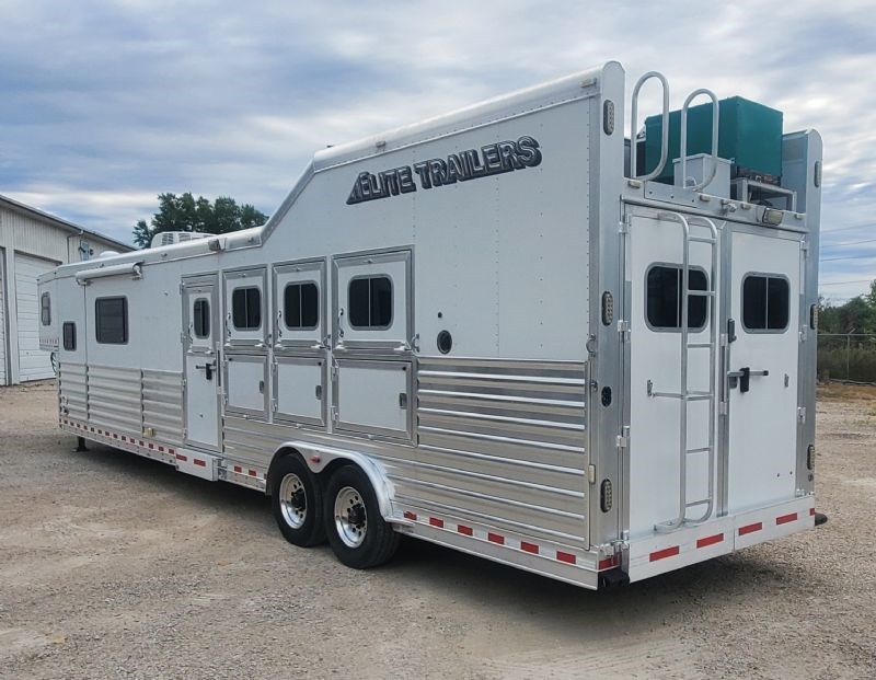 2015 Elite 4H Side Load, 15' Trail Boss LQ, Integrated Pod
