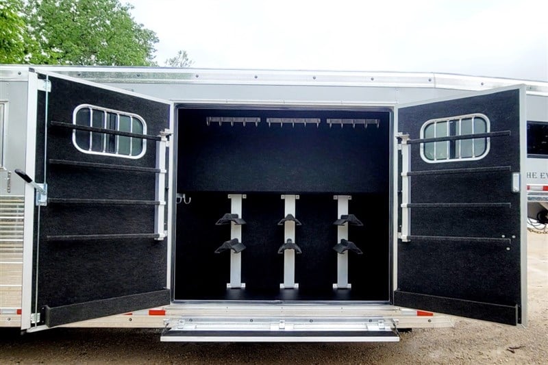 2026 Bloomer 6H, Trainer Trainer Deluxe, Integrated Pod