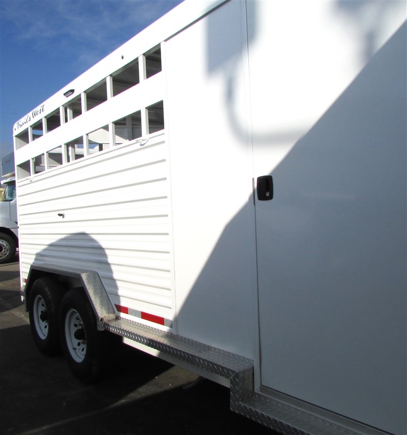 2023 Trails West HOTSHOT WITH SLANT TACK