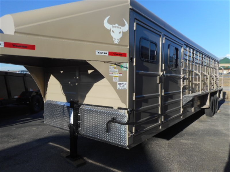 2023 Swift Built 28' SLANT STOCK COMBO